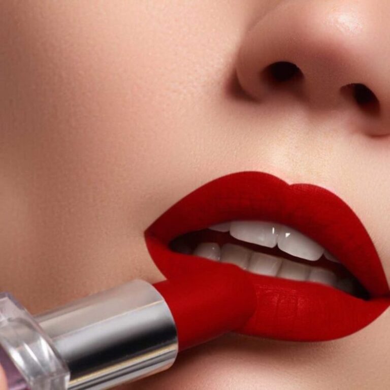 9 The Most Popular Classic Red Lipsticks - Chanel - Maybelline - Stila Stay