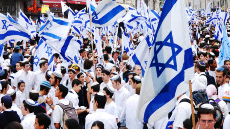 Most popular Jewish items to buy online - Demotix.com