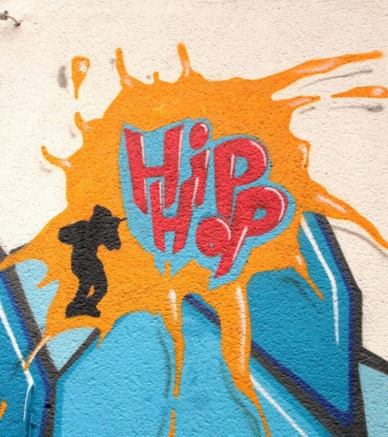 10 Bad Hip-Hop Songs Performed by Great Rappers - Drake - Eminem