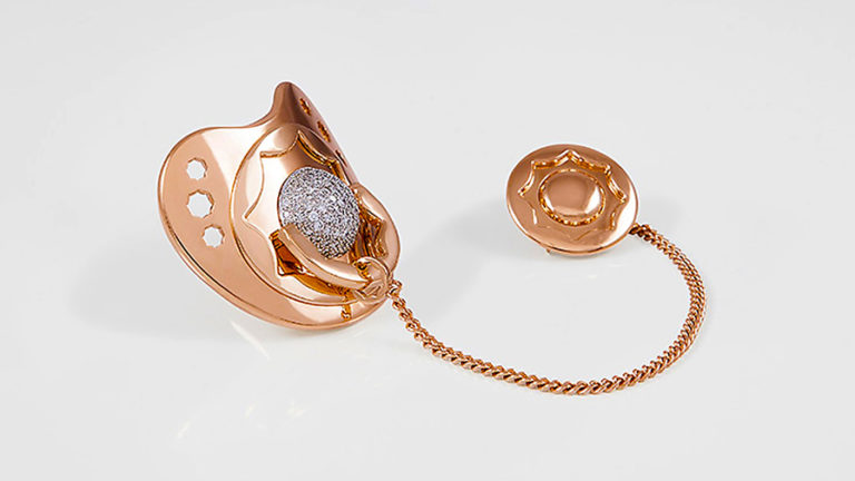 The Most Expensive Baby Bottle: Pure Gold and Diamonds for $ 166,000 ...