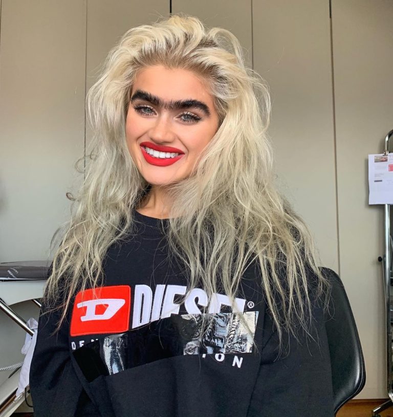 Unibrow Model Sophia Hadjipanteli Stole the Show at London Fashion Week ...