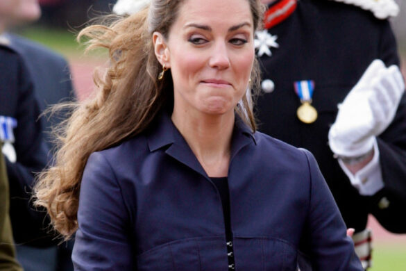 Kate Middleton Looks Anorexic And Everyone Is Worried - DemotiX