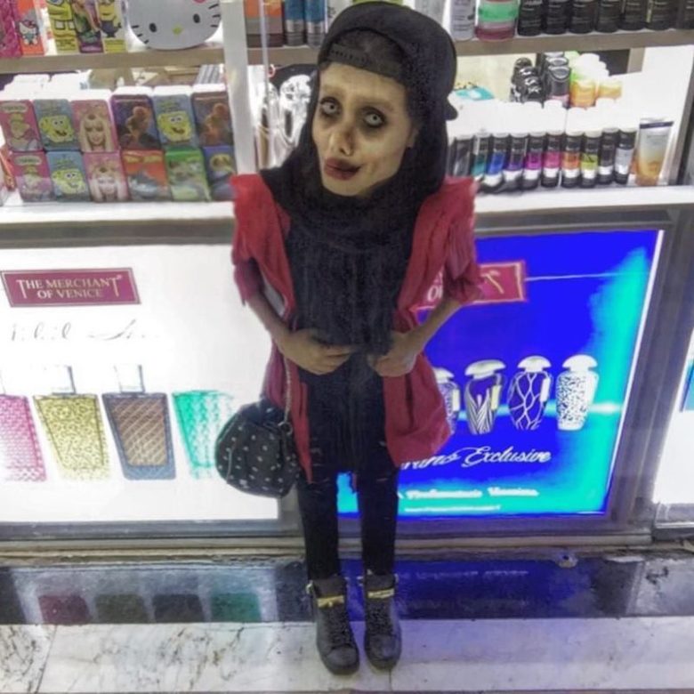 Angelina Jolie’s "Zombie" Double Infected With Coronavirus - Demotix.com