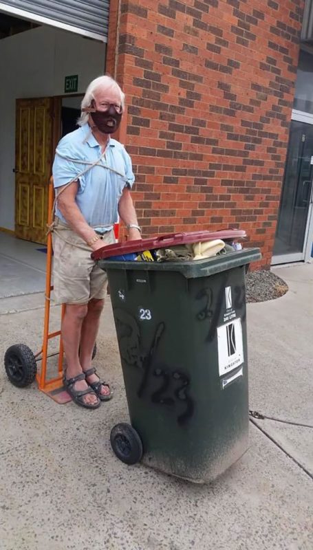 These Australians Made The Most of Taking Their Bins Out in Isolation ...