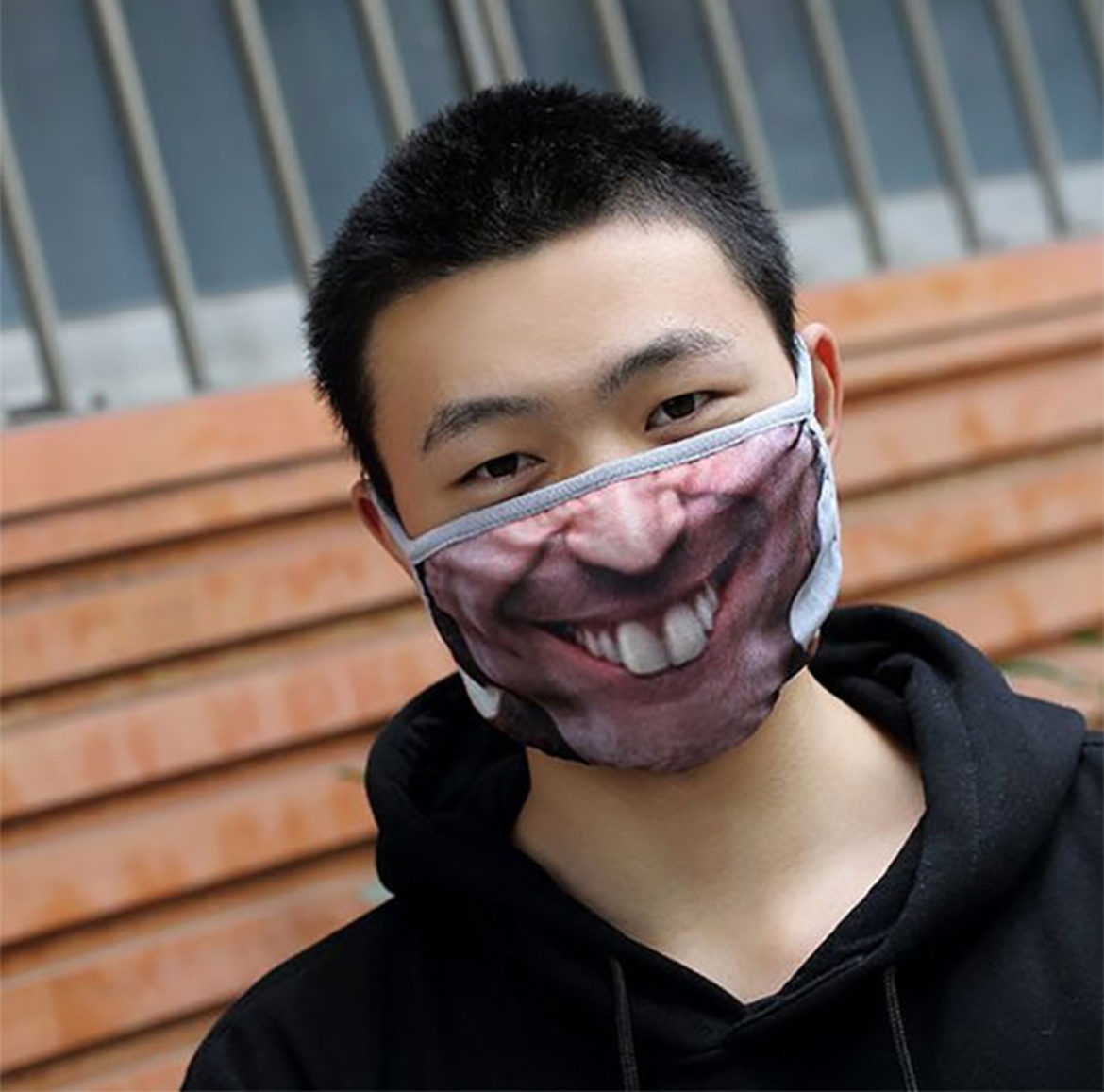 Most Creative Face Masks Made During Coronavirus Lockdown - Demotix.com