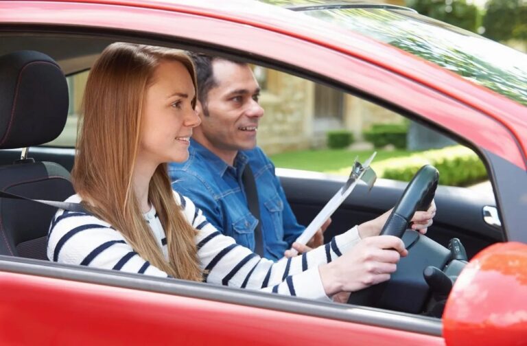 5 Things to Expect on your First Driving Lesson - 2024 Guide - Demotix.com