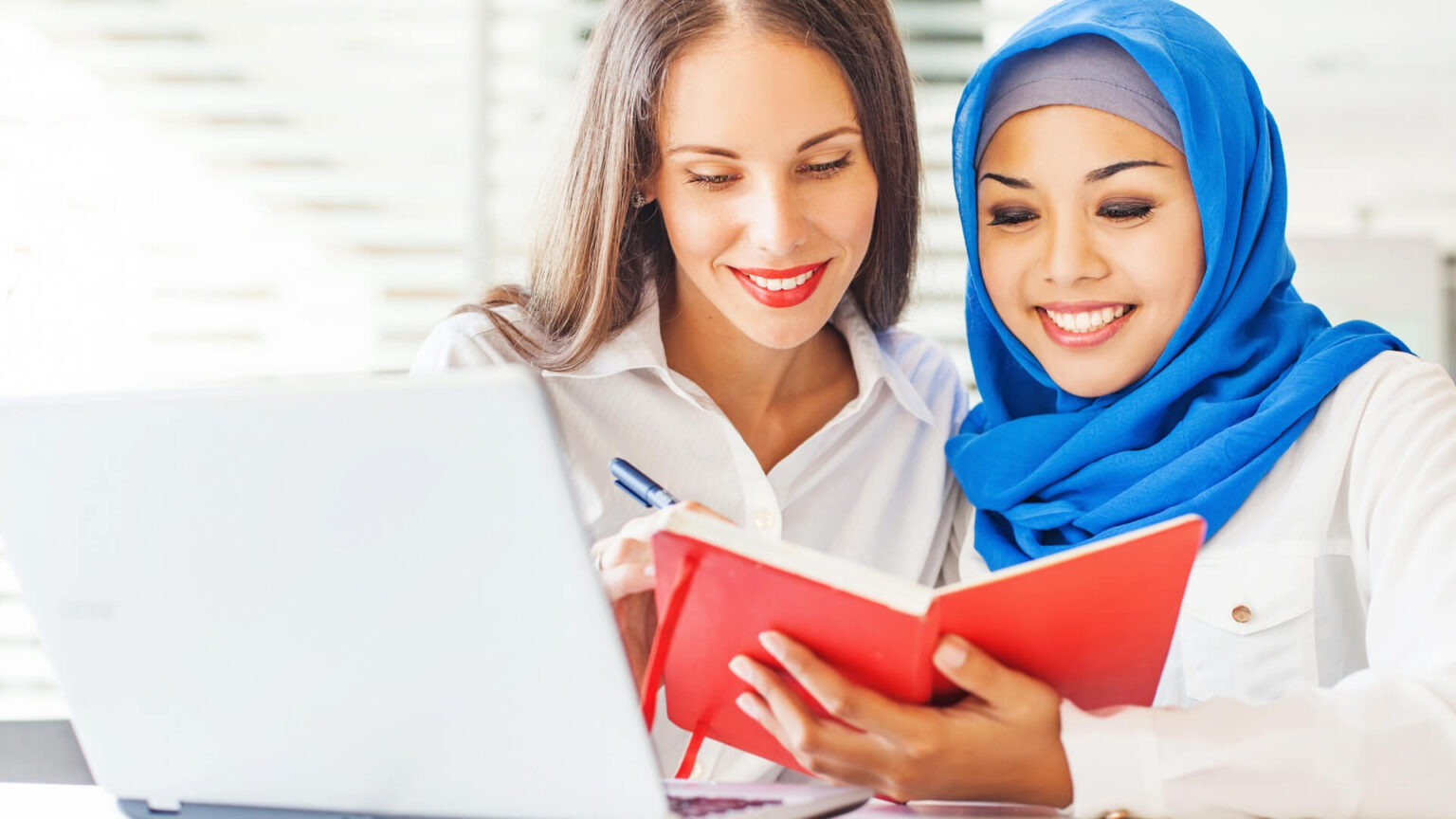 9 Things You Need to Know Before Visiting Oman in 2024 - Demotix.com