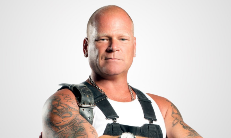 Inside Peak Into Holmes' Own Home And How He Made It Right - DemotiX