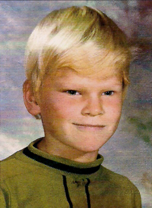 Inside Peak Into Holmes' Own Home And How He Made It Right - Demotix.com