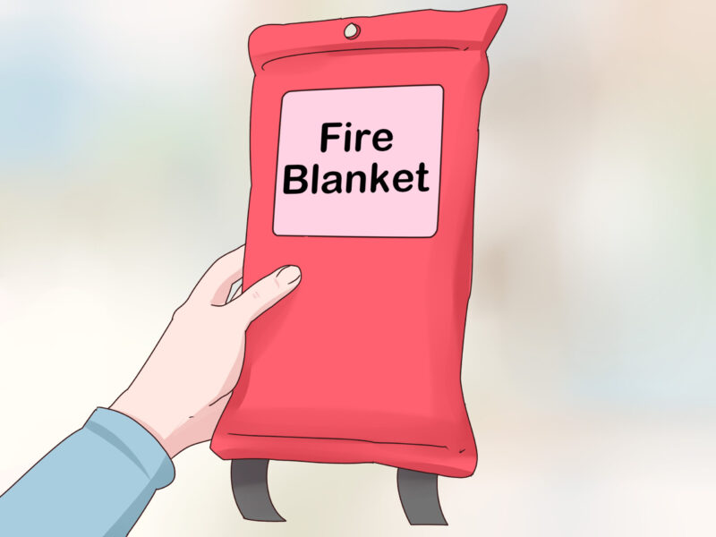 Understanding The Correct Procedure For Using A Fire Blanket - Demotix.com