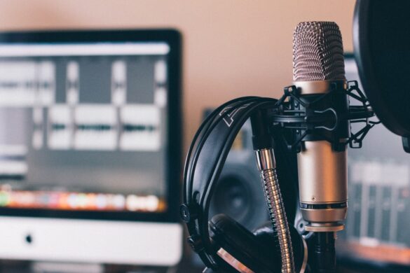 How Much Does It Cost To Set Up A Podcast Studio? - Demotix.com