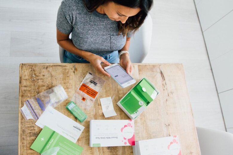 11 Reasons to Get At-Home Blood Testing - Demotix.com