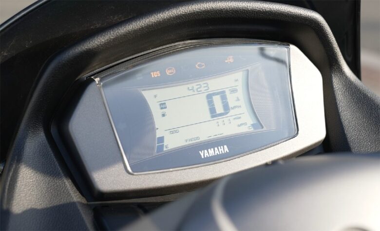 Why The Yamaha NMax Is The Best Choice For City Riding - Demotix.com