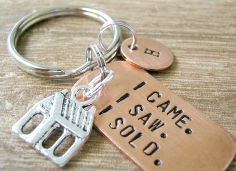 Reasons Businesses Should Use Custom Keychains for Marketing - Demotix.com