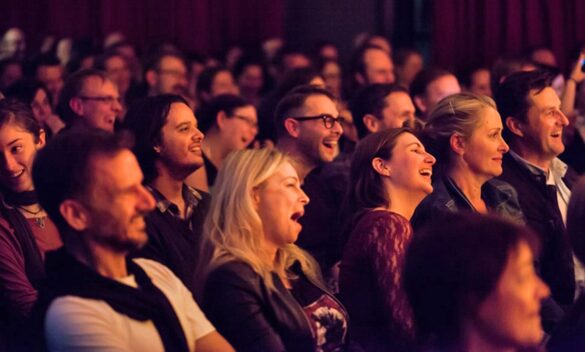 3 Advantages Of Watching Stand-up Comedy For Your Mental Health - Does ...