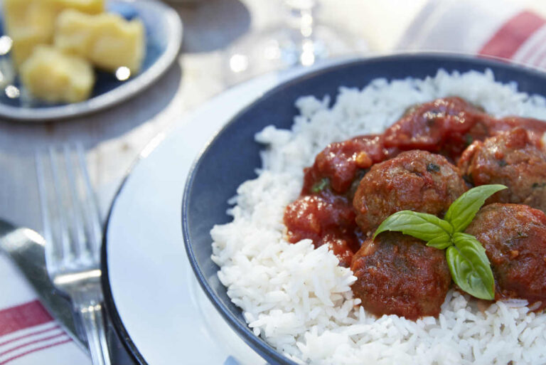 Delicious Meatballs with Rice Recipes - Demotix.com