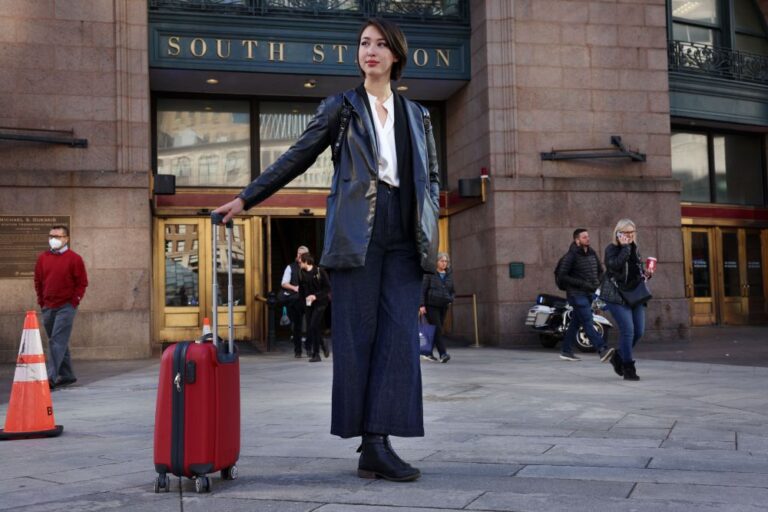 The Style Revolution: A Spotlight on the Latest Trendy Clothing ...