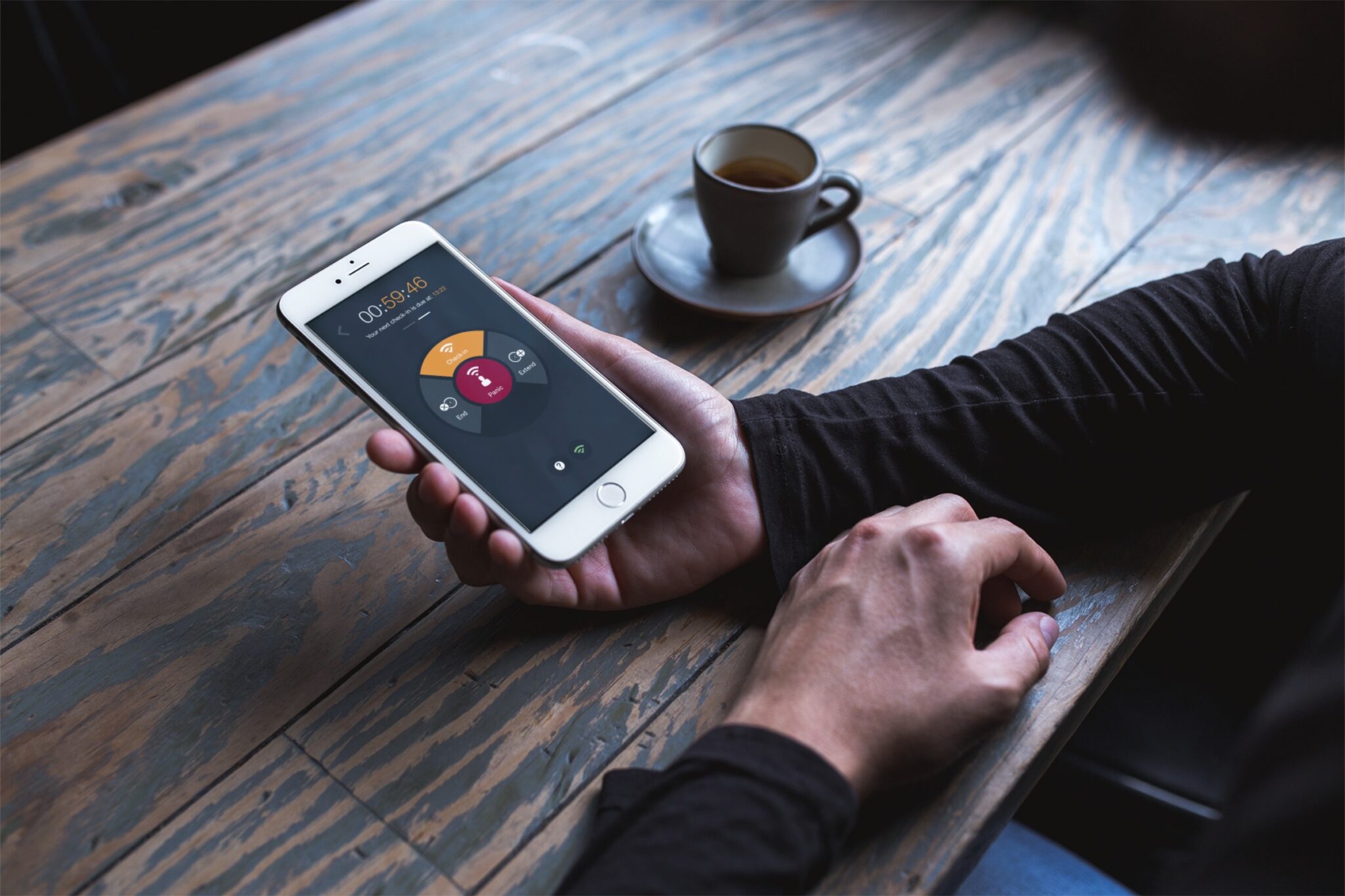 Lone Worker App vs Traditional Safety Methods: Which Is More Effective ...